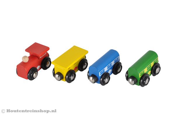 Mentari Rode trein met drie wagonnetjes | Houtentreinshop.nl