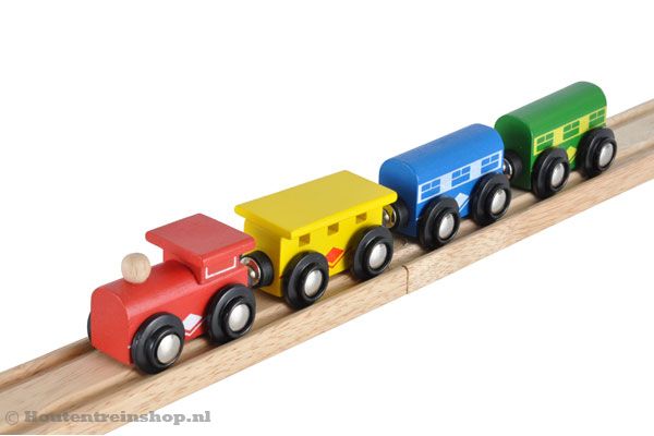 Mentari Rode trein met drie wagonnetjes | Houtentreinshop.nl